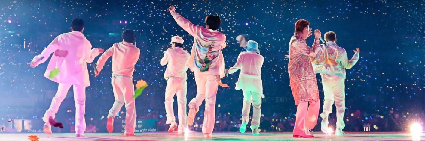 BTS Community Post - 今頃…ですが、7月に放送されたNHK BSの『#BTS_ARMY ファンが生み出すSNSパワー』を、再放送で見ました。 BTSとARMYの関係を、終始 ...