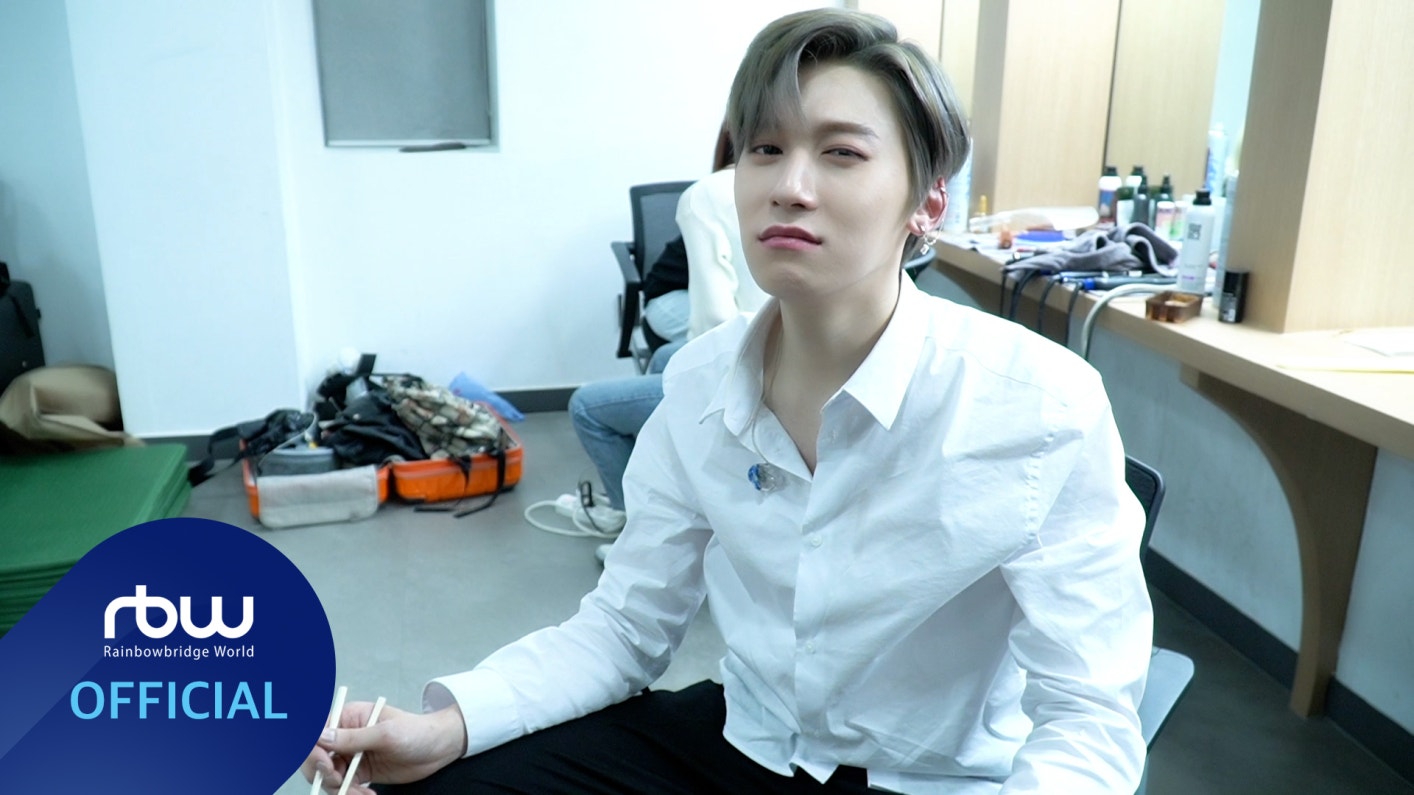 Weverse ONEUS Media - [LIVE ONEUS : US Clip] The reason why the "BINARY CODE" showcase started ...