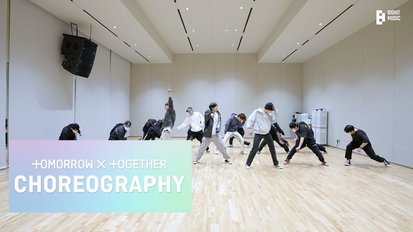 Weverse TOMORROW X TOGETHER Media - TXT 2022 Weverse Con ‘Magic (Dance ...
