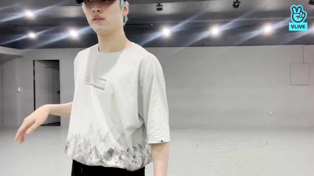 ARTHUR LOUIS DANCE CLASS