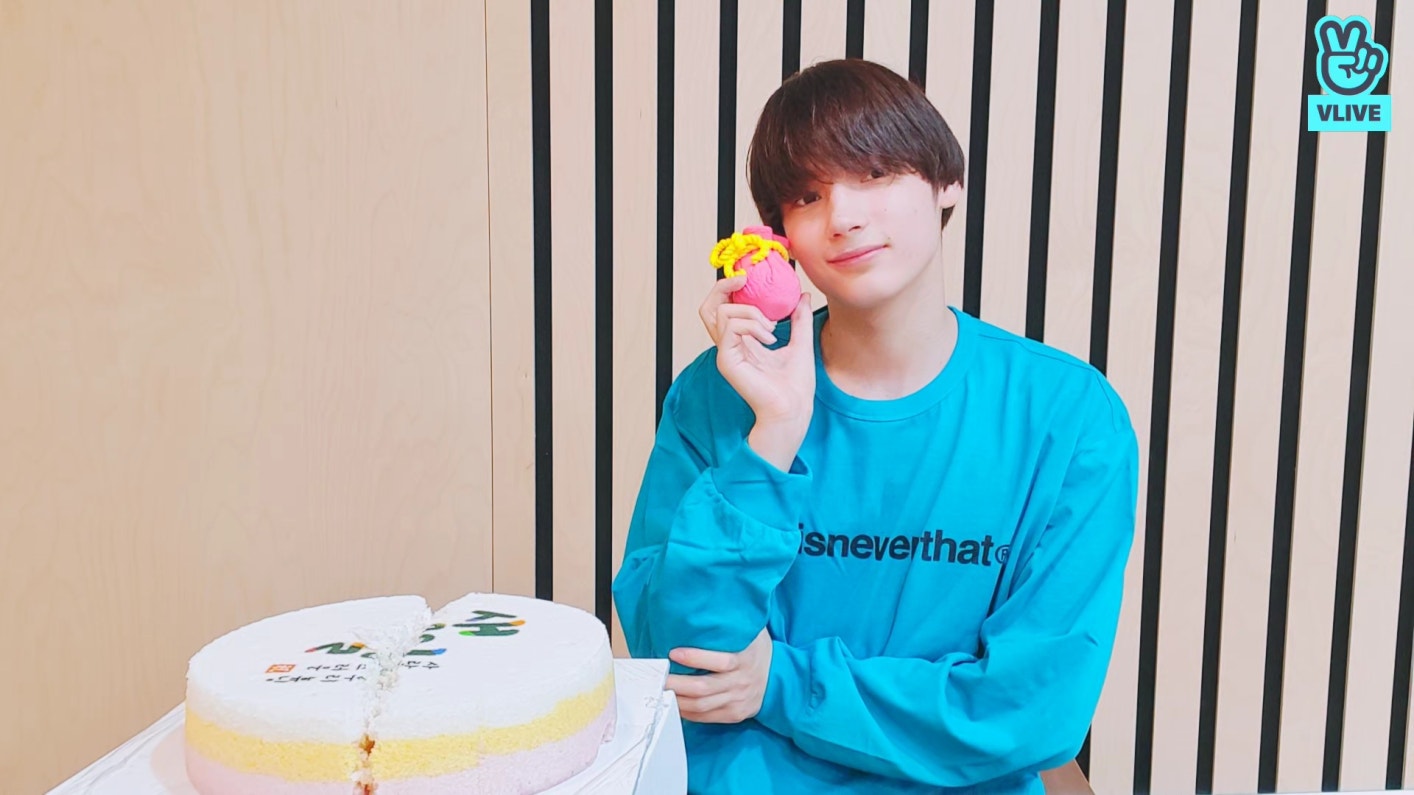 Hueningkai's First Birthday