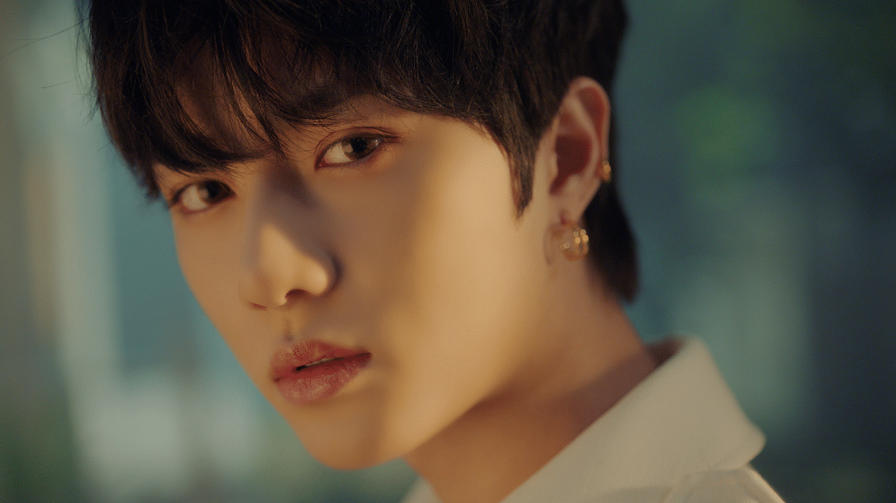 Weverse TOMORROW X TOGETHER Media - TXT "Can't You See Me?" Official ...