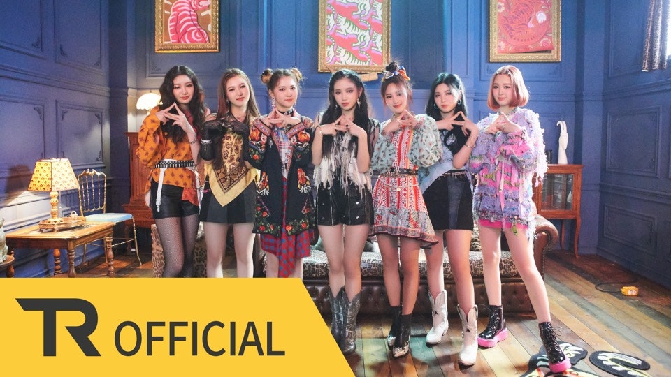 Multimedia de TRI.BE de Weverse - TRI.BE(트라이비) '둠둠타(DOOM DOOM TA ...