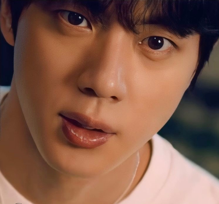 Bts Community Post 날씨가 좋고 기분 좋은 아침입니다 ☀️ 어제는 잘 잤나요🤔 오늘은 느긋하게 할 수 있을까