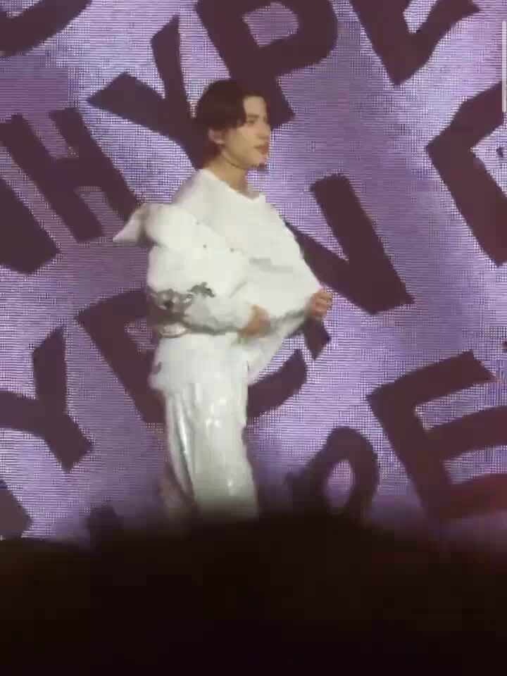 ENHYPEN Community Post - AY GRABE KUNWARI WALA SYANG ALAM AYOKO NA SIM ...