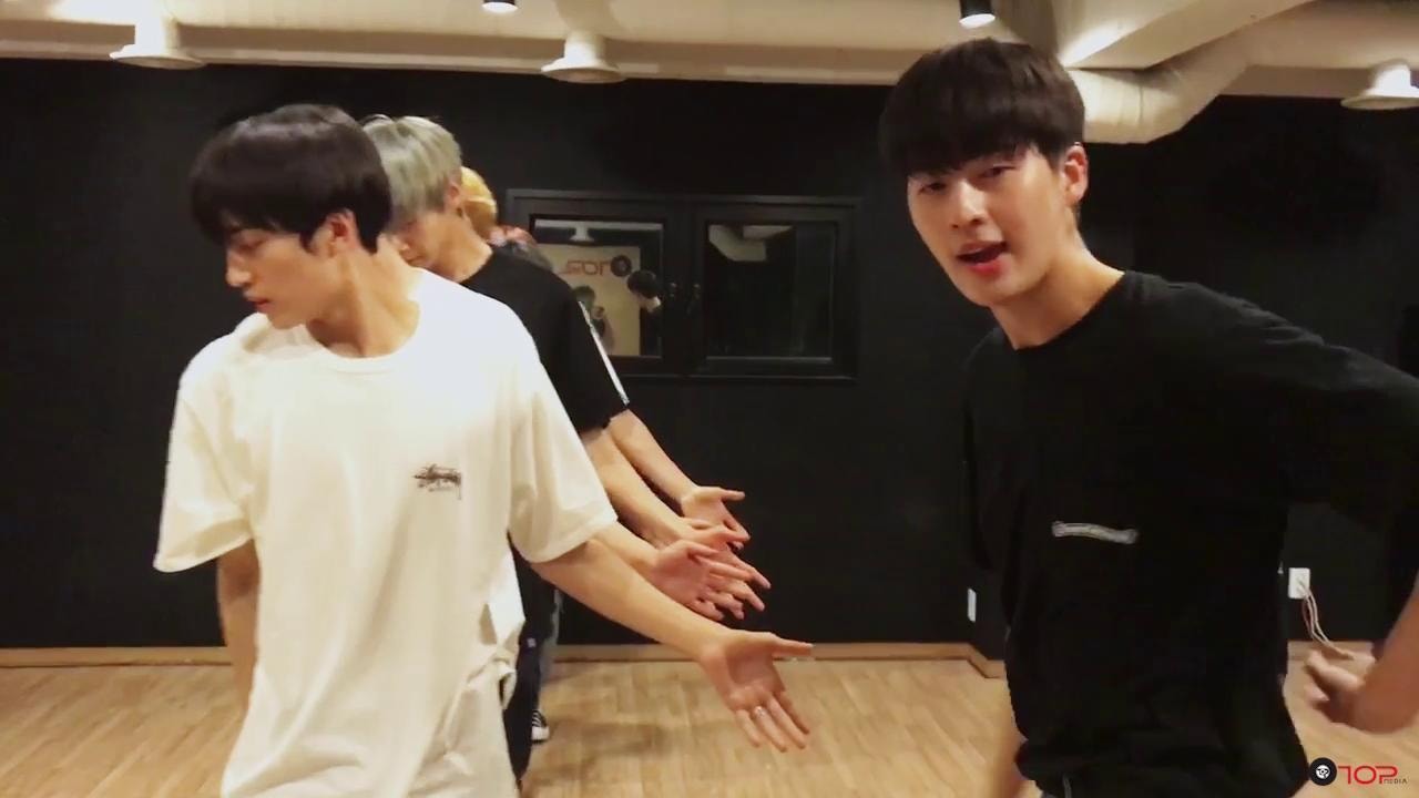 [Dance Practice] UP10TION(업텐션)_시작해(Runner) Moving ver.