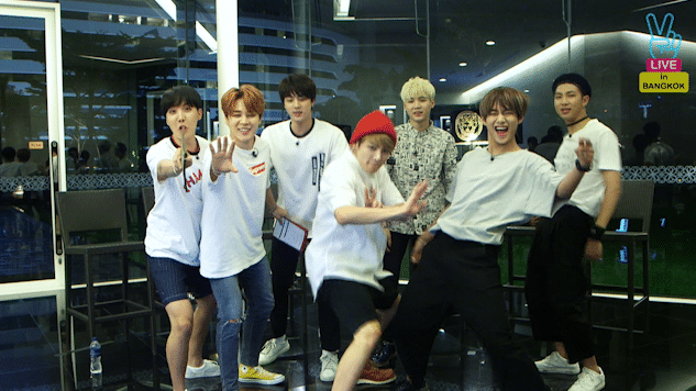 Weverse BTS Media - {Short Clip} RUN BTS Live in Thailand - Intro