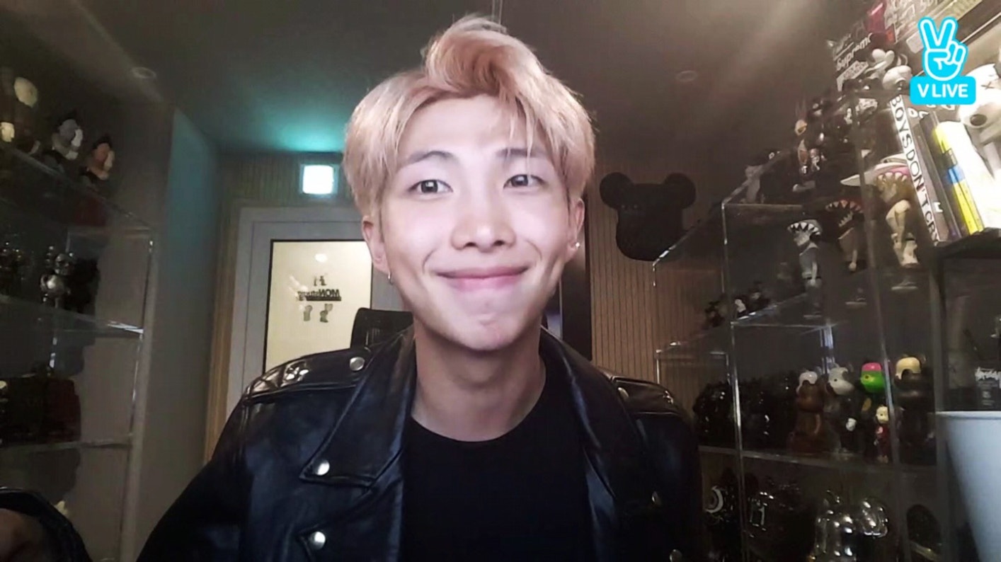 RM : LOVE YOURSELF 承 ‘Her’ Behind