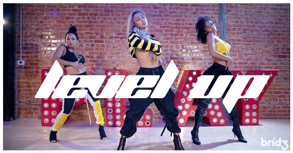 위버스 HYOLYN Media - HYOLYN(효린) - Level Up Dance Challenge