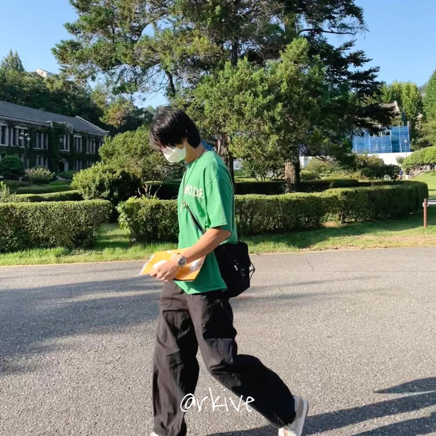 BTS 커뮤니티 포스트 - #to_RM life goes onが出た時に 私は学がないものだから お勉強をして 何が起きても 人生は普遍 ...