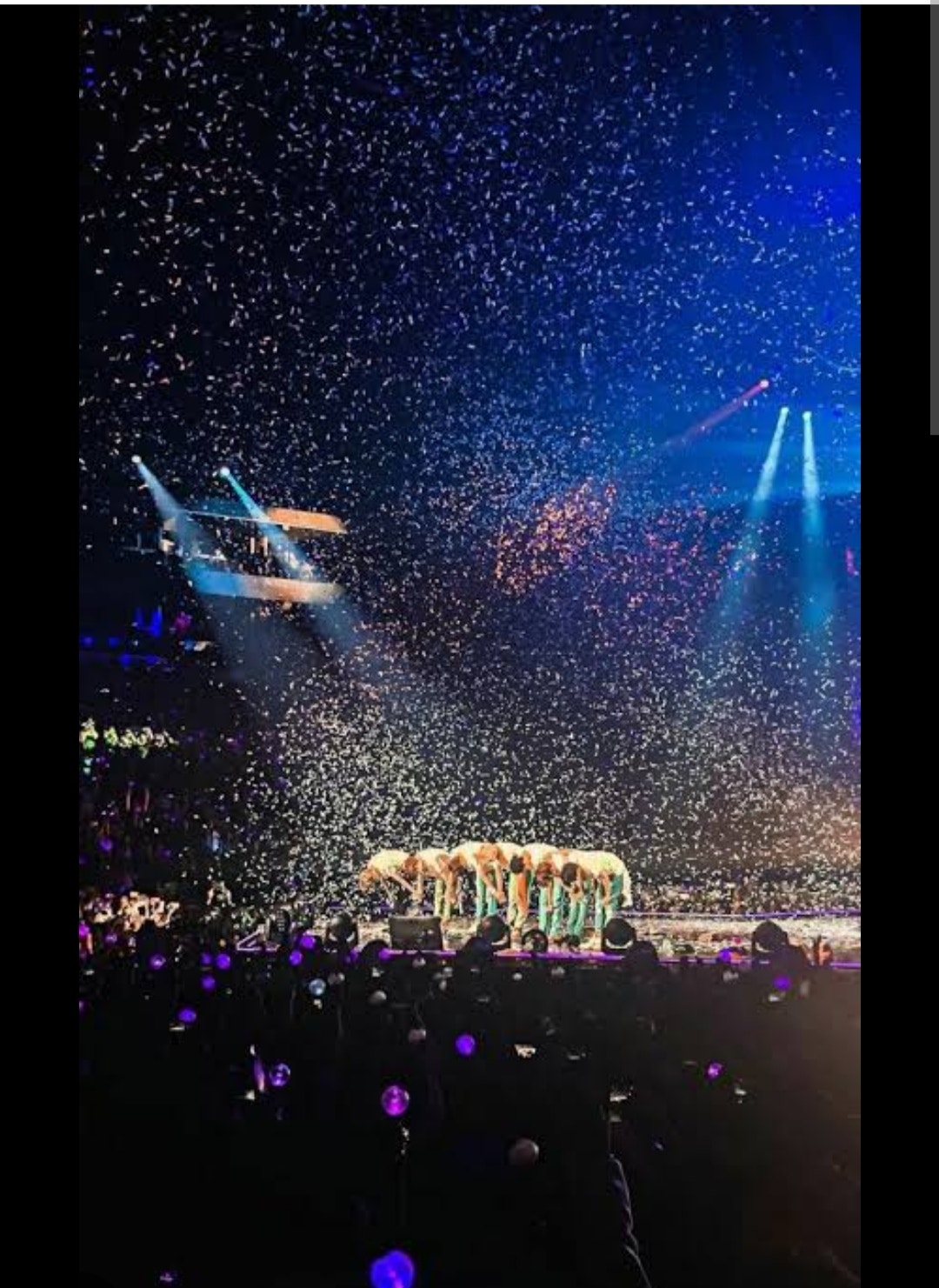 BTS Community Post - #ARMY_Borahae_BTS_on_Weverse BEST OF 💜ᗷTS 💜 ch 13 Hobi smiles sunshinely at ...