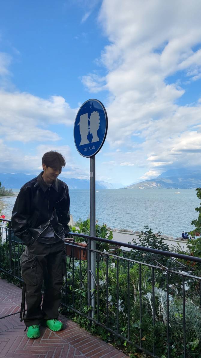 Hwang Min Hyun Community Post ํฉ๋๋ค๐งก ๋ ๊ณง ๊ฐ Hwangminhyun