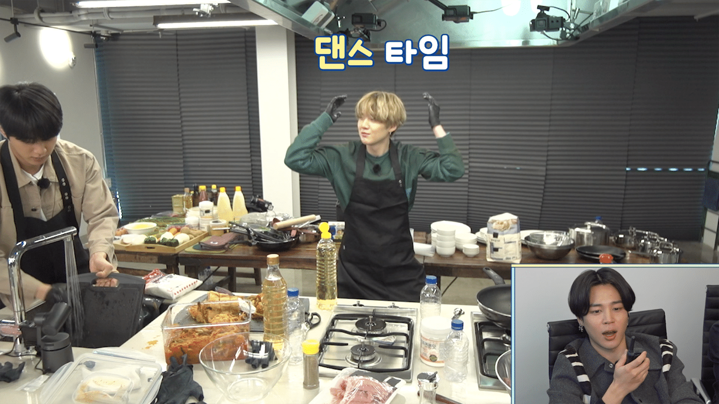 Weverse BTS Media - [Behind] Run BTS! - EP.122