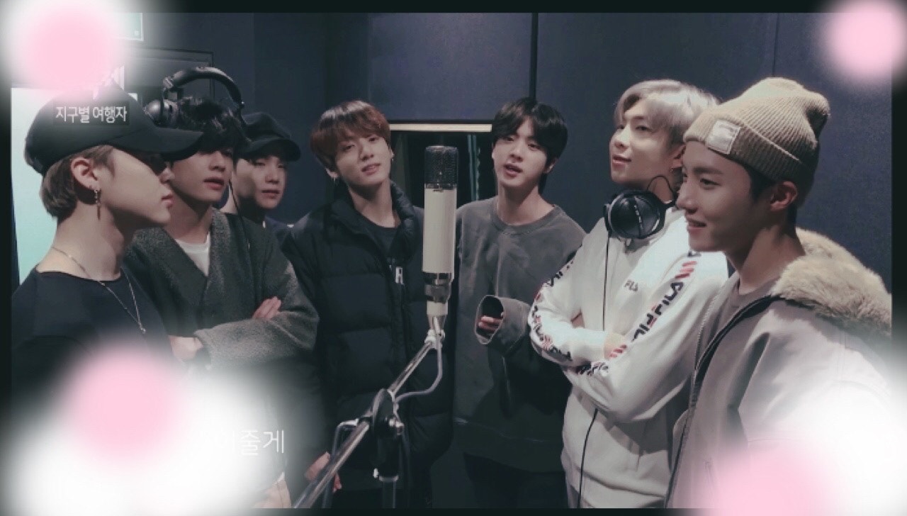 BTS Community Posts - #ARMY_Borahae_BTS_on_Weverse 地上に降りた7人の天使達😌 彼らは人の心に光を与える天使のようだ 歌も歌えて、ダンスもでき ...