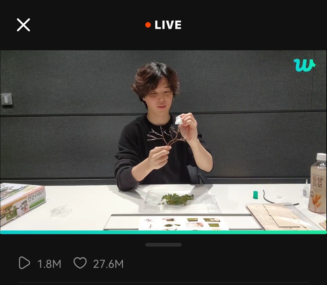 BTS Community Post - Jimin in Weverse NOW😍😍😍💜