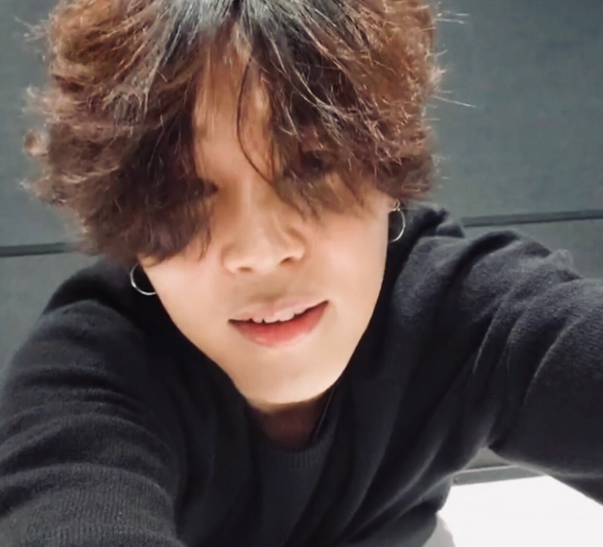 BTS Community Post - *. ͚⏝🕊 *. 𝕁𝕀𝕄𝕀ℕ 𝕋𝕚𝕞𝕖 🌙.*·̩͙ *. ͚⏝🕊 *. ジミンさん ここ数日 ジミンさんの色香が 致死量を超えてくるので (`･д ...