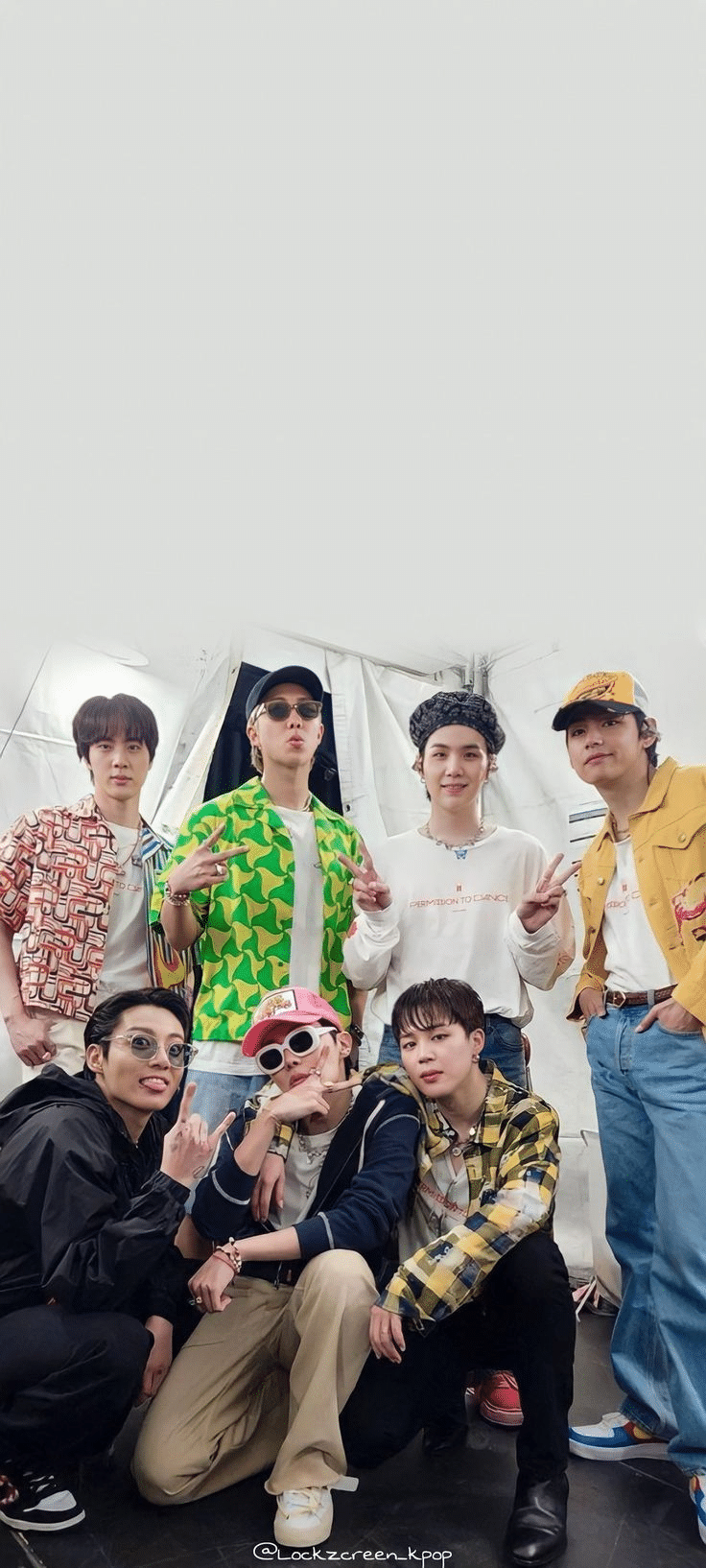 BTS Community Post - Vote for Bangtan! ♡ https://global.idolplus.com/vote/MzJkOTM5ND ㅤ IDOL PLUS ...