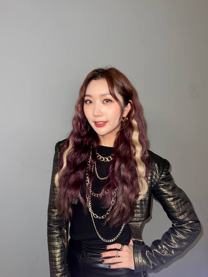 Secret Number Community Posts 락키들 우리 잘 도착했땅 ㅎㅎ 사우디 케이콘에서 정말 꿈 같은 시간을