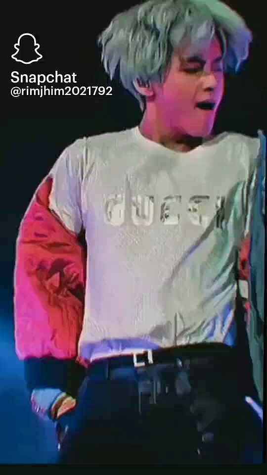 BTS Community Posts - 😳😳😳