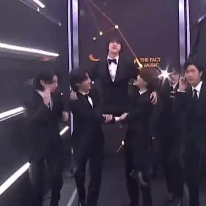 BTS Community Posts - CONGRATULATIONS JIN 🎊I😭💜💜💜💜💜💜💜💜💜💜💜 ️💜😭 ️ Congratulations to Jane for ...