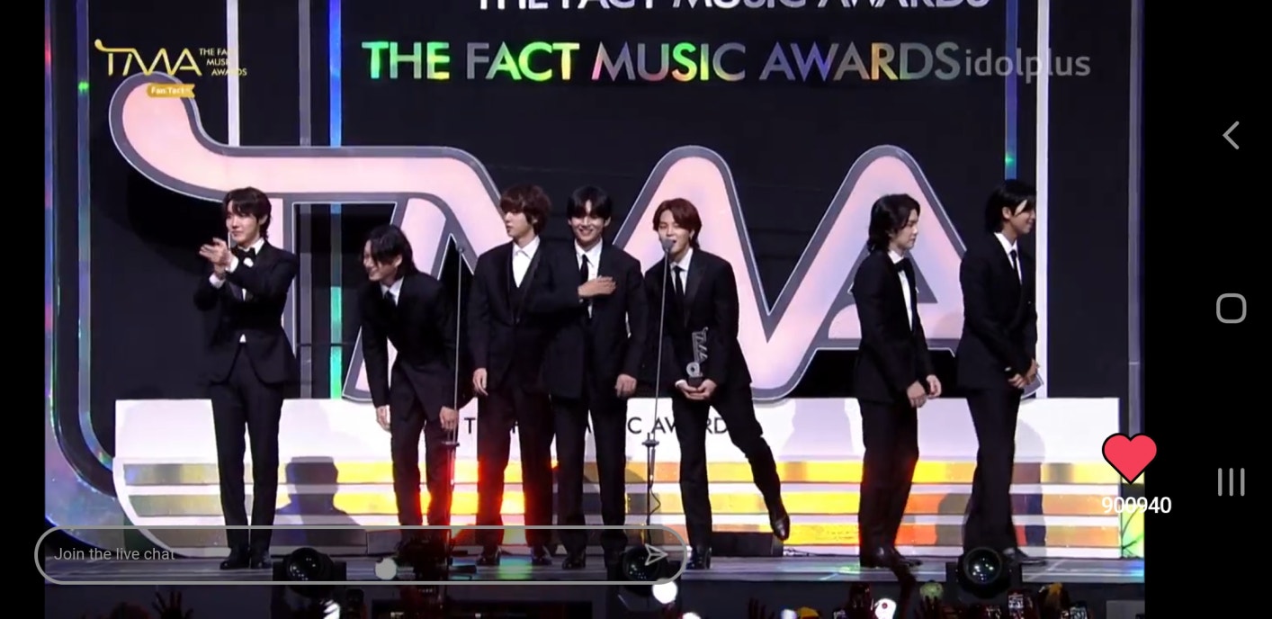 BTS Community Post - congratulations BTS ️😍 ️😍 i miss you so much guys .. im happy to see you ...