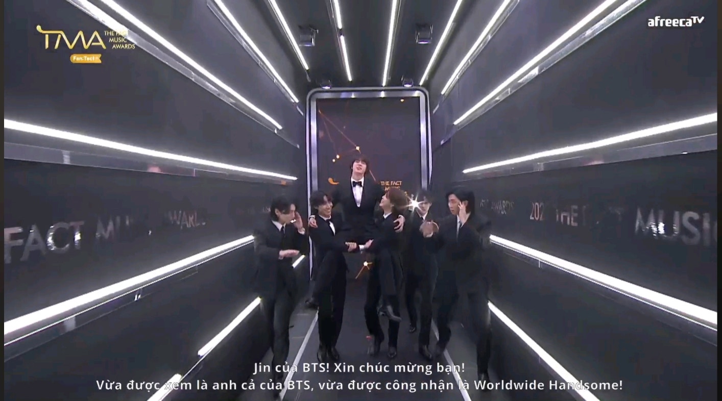BTS Community Posts - Congrats to Jin of BTS for winning the FANNSTAR Individual Choice award at ...