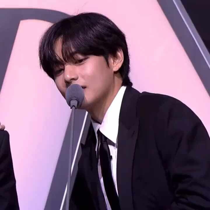 BTS Community Posts - tata mic my beloved 😭💜💜💜