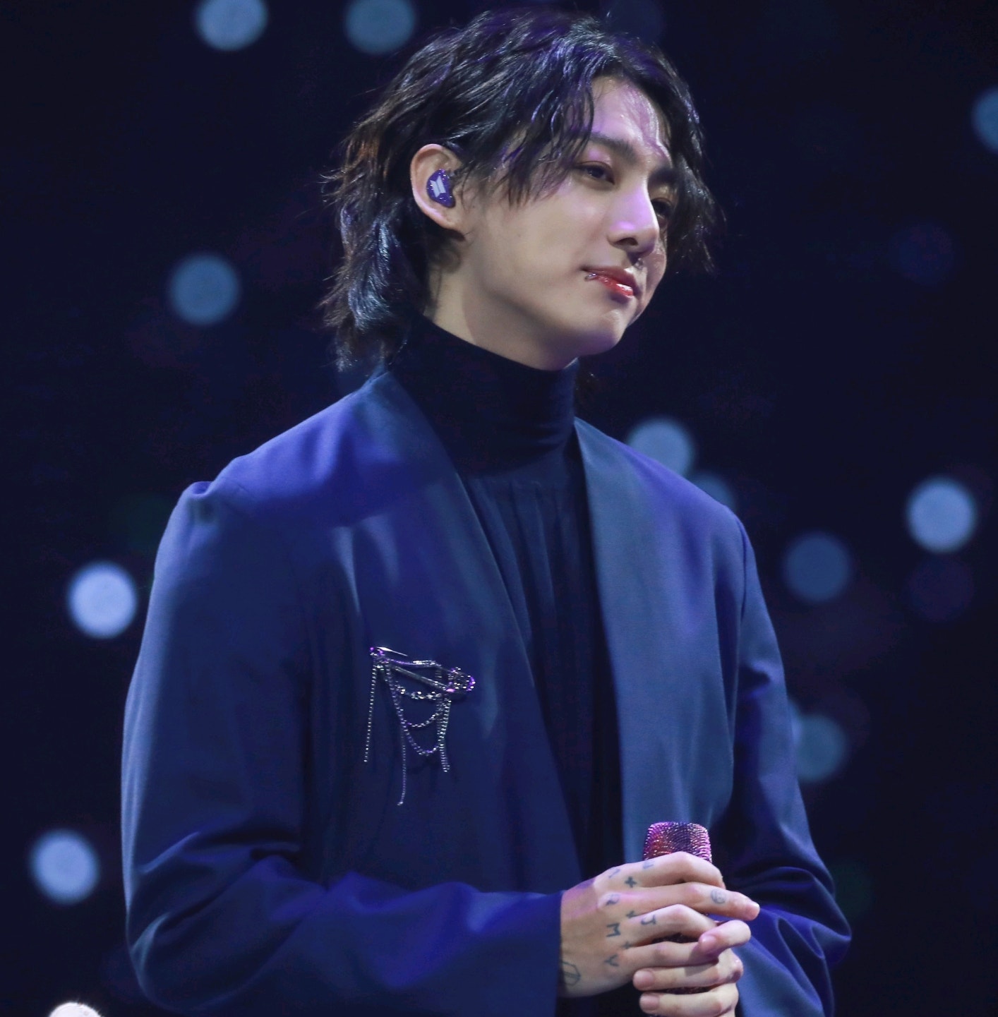 BTS Community Post - i wish i could get to see him one day and somehow ...