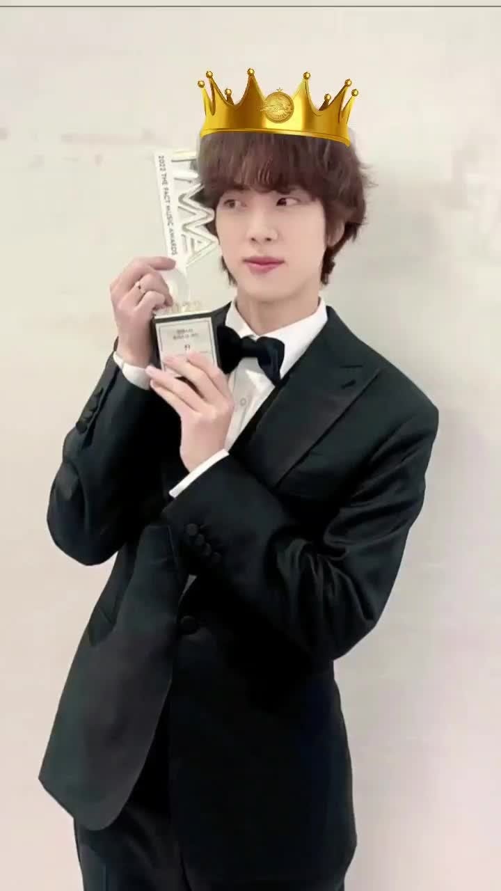 BTS Community Post - Worldwide Handsome 🤍 Marry me 💐