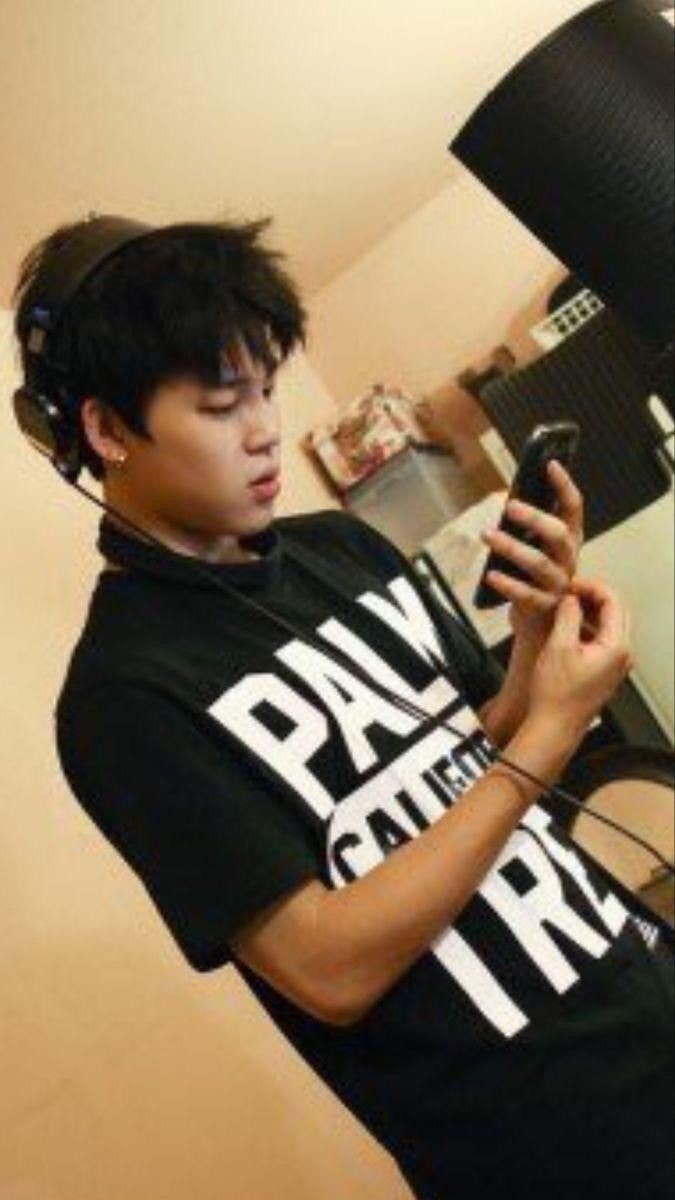 BTS Community Posts - Happy birthday our little jimin, how has our ...