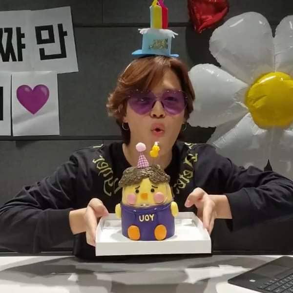 Bts Community Posts 생일 축하해요 지민🎂🎂🎂🎂🎂🎂