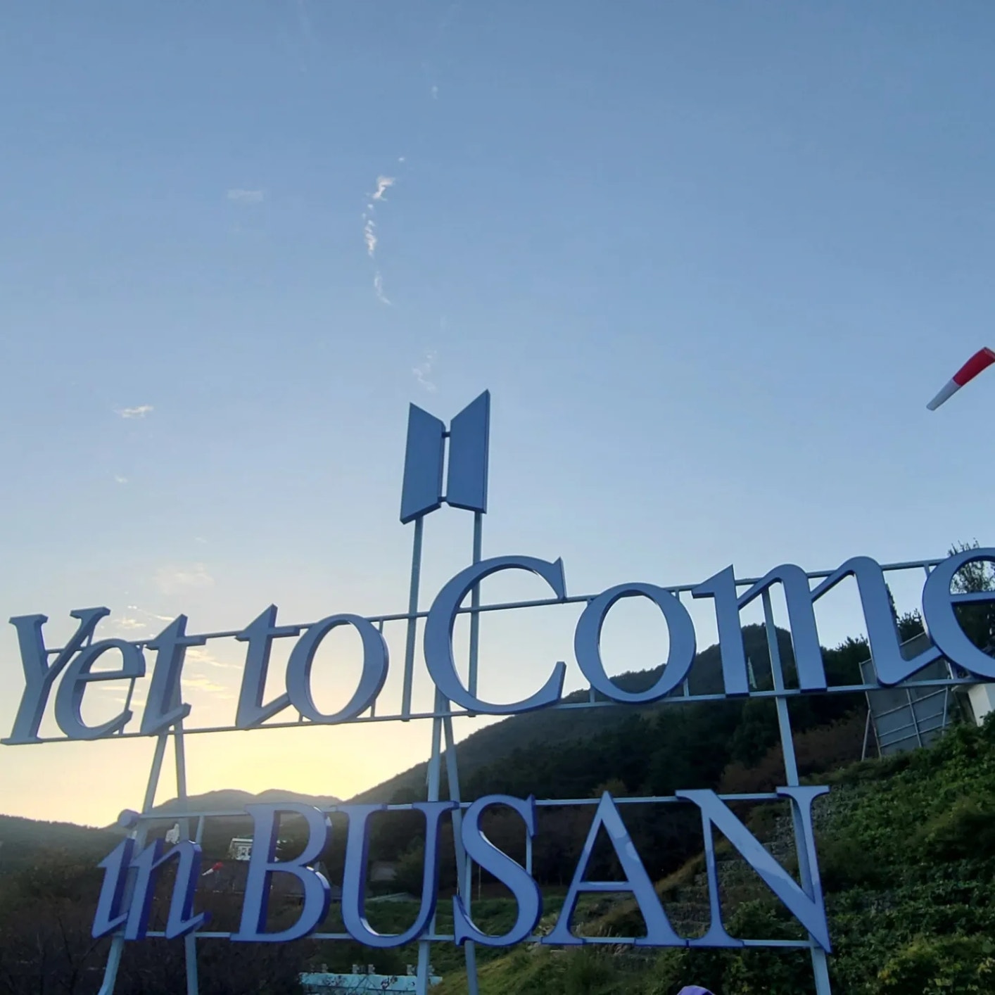 BTS Community Posts - #yettocome_on_weverse_live #yettocome_on_weverse 2022.10.14 Busan