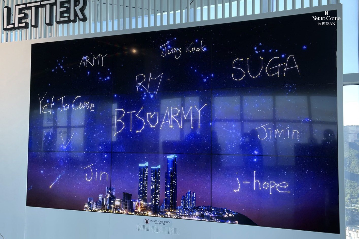 BTS Community Posts - 💜 WEVERSE IN BUSAN BTS in BUSAN (1) Busan is celebrating now! 🎉 For BTS in ...