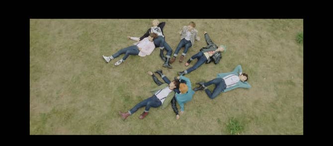 BTS Community Posts - エモいわあ