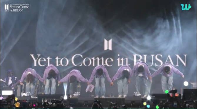 Bts Community Posts 봄날 전부터 눈물날듯 했는데 갑자기 끝에 다들 재밋었어요 물어보더니 다들 체력이 좋아