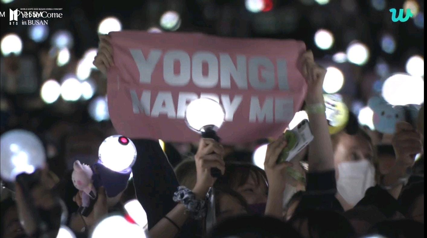 BTS Community Post - Yoongi: Okay okay.Let's go.😂 ️💜️