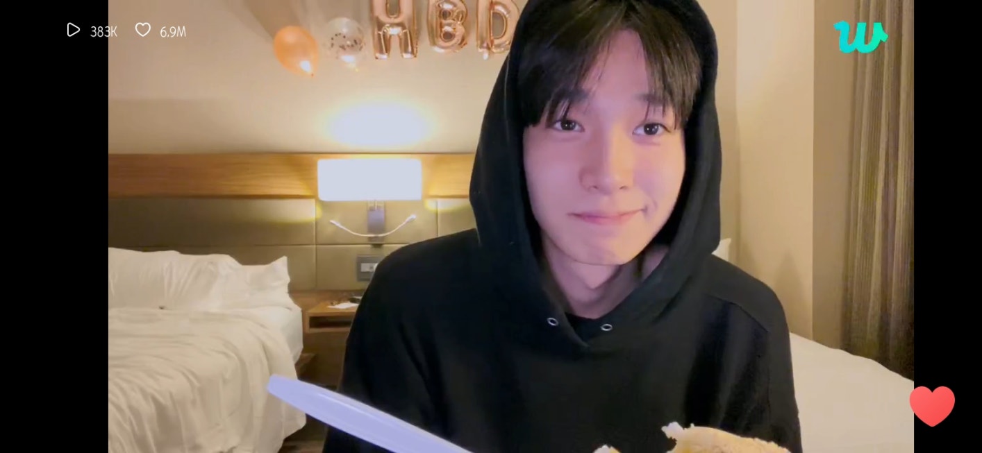 ENHYPEN Community Post - HAPPY BIRTHDAY BABYYY HEE ️ ️ ️ ️ ️ ️