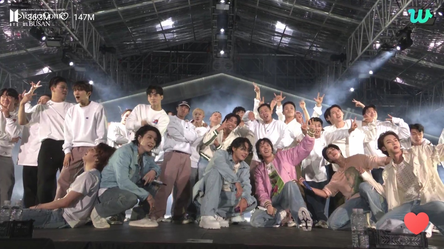 BTS 커뮤니티 포스트 - thank you bts for working hard for us love you forever