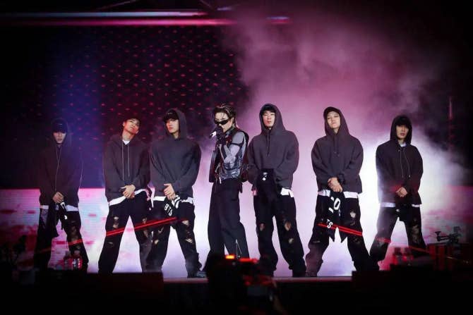 Bts Community Post 이 콘서트는 영원히 내 마음에있을 것입니다 고마워 방탄소년단 나는 사랑한다 💜🫶🏼💜