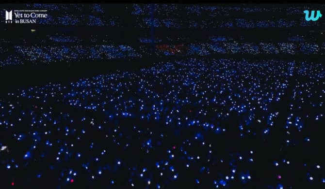 Bts Community Post 콘서트는 완벽했어 난 그걸 최대한 즐겼어 저는 그들이 자랑스러워요🥹👏🏼 엄청난 박수 💜
