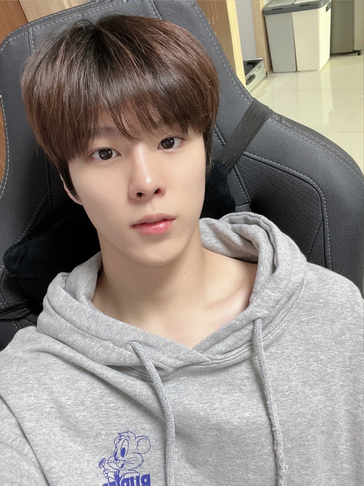 KIM WOO SEOK Community Posts - 위버스 잘 부탁해:-) - KIM WOO SEOK