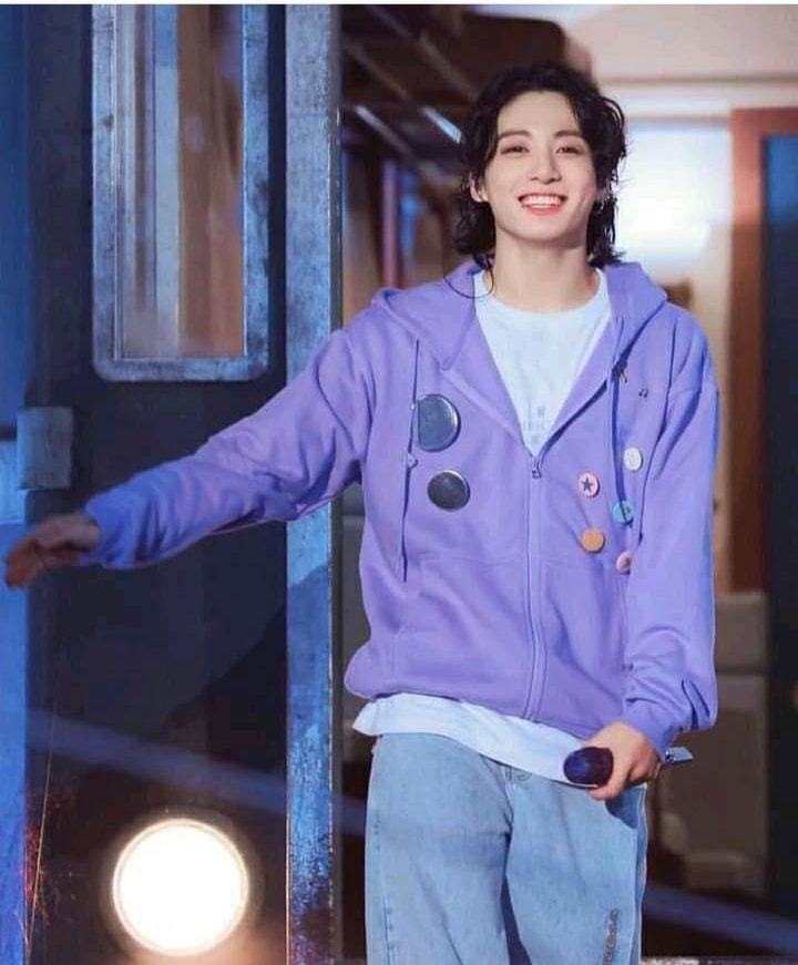 BTS Community Posts - i am baby banny 🐰🐰🐰💜