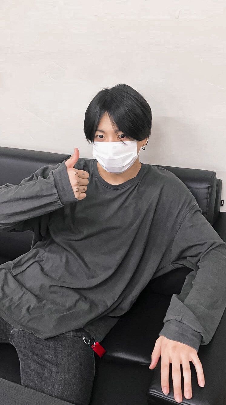 BTS Community Posts - 1週間の疲れが一気に来てる😵‍💫 Run BTSみていやされちゅう。