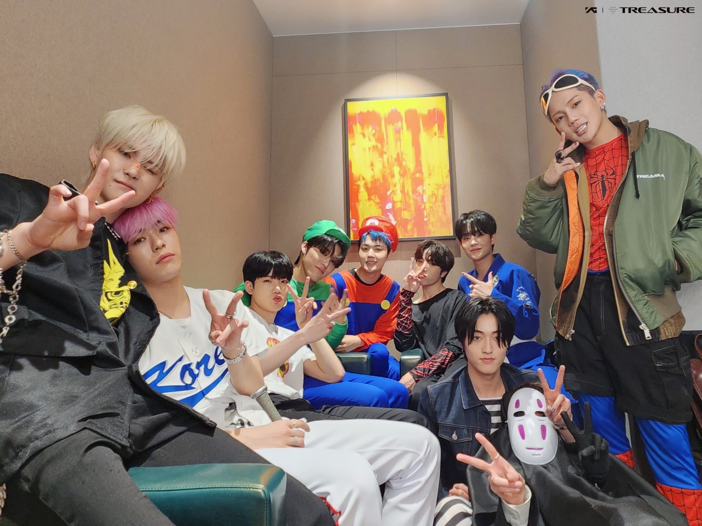 Weverse TREASURE Image - 221023 TREASURE FAN 사인회💎