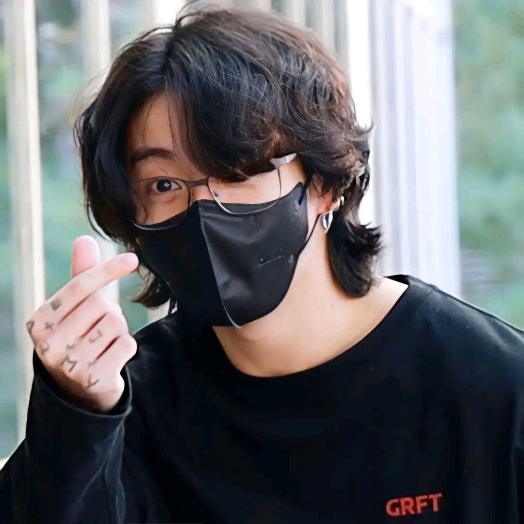 BTS Community Post - Jungkook is leaving for Qatar to attend 2022 Qatar ...
