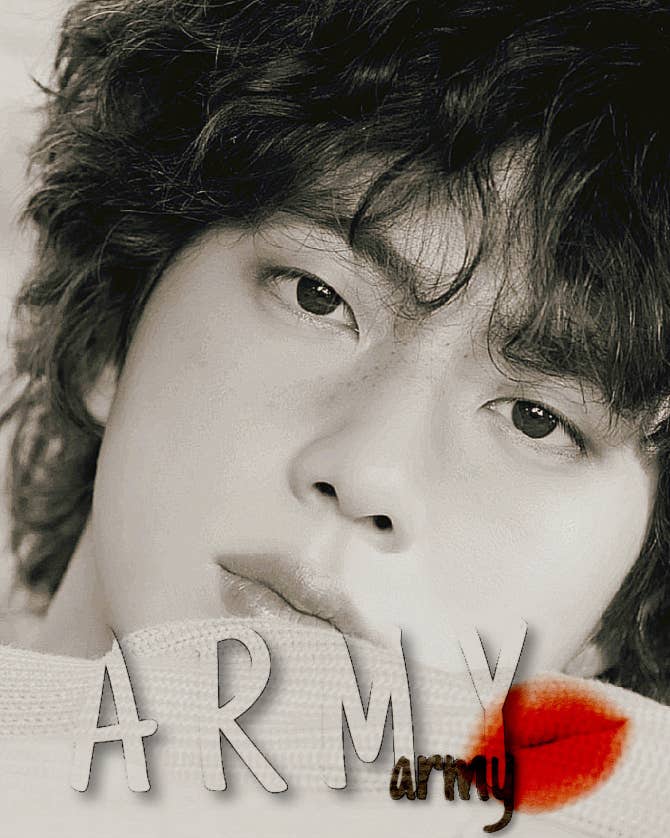 BTS Community Post - 🌏💫JIN kun 💫🌍🪐 'The Astronaut'何度も MVを観ました 🪐映画のようなスケールと 少女との何気ない日常 時折見えるJIN君の ...