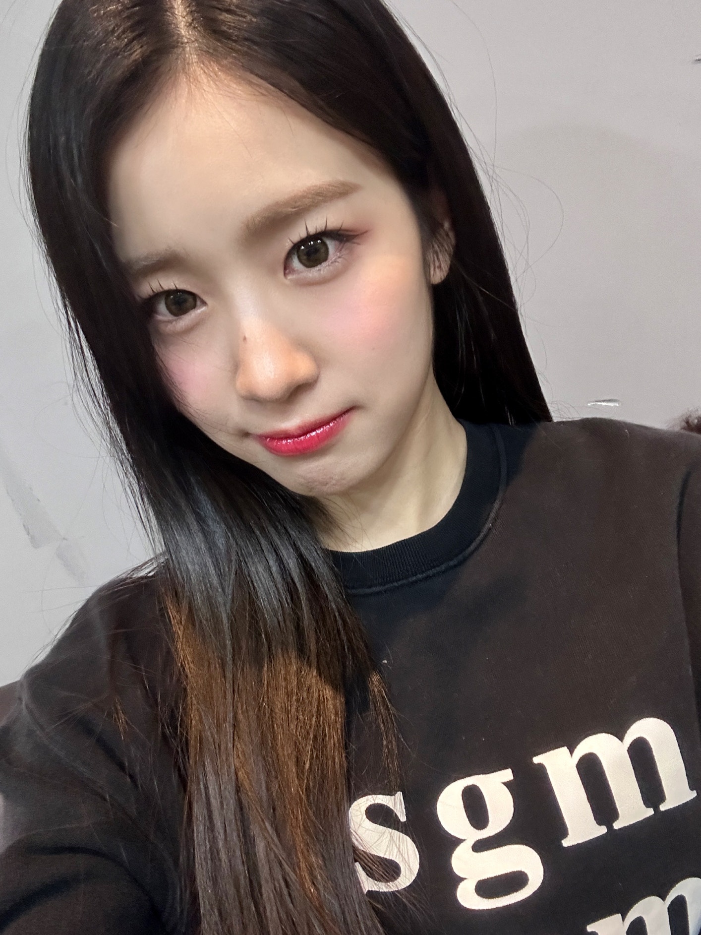 Wooah Community Post 점심 든든히 챙겨 먹고 좋은 하루보내💓 욘이팅 멍팅🍀🥰 난 아직 점심 고민 주웅 점메추