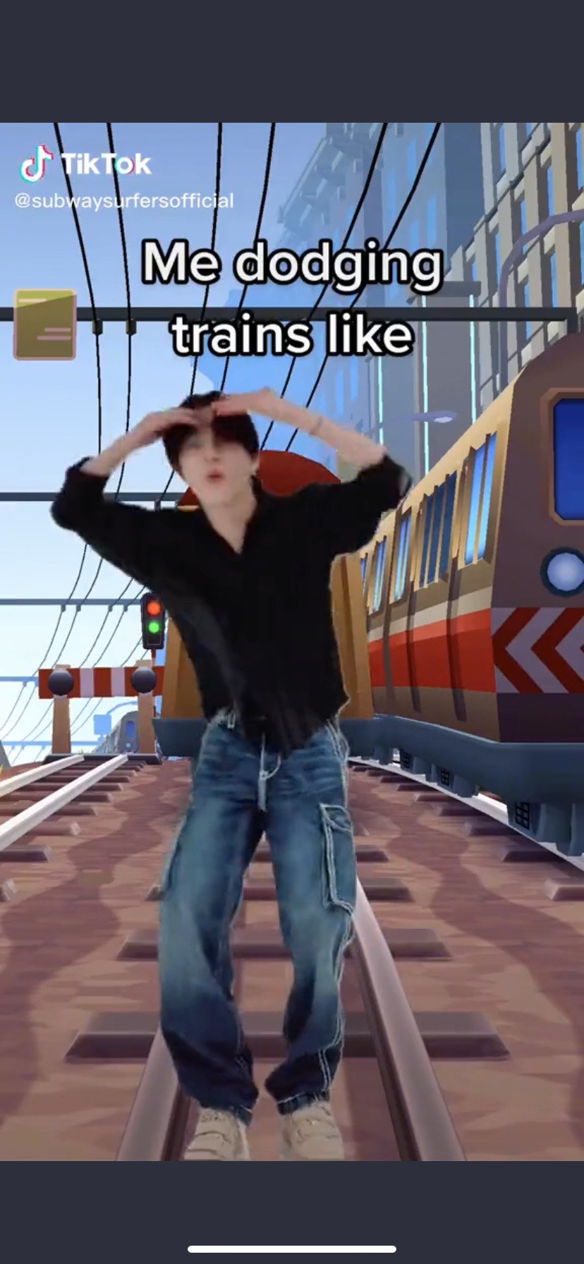 ENHYPEN 커뮤니티 포스트 - NiKi in Subway Surfers' TikTok 😂🚊