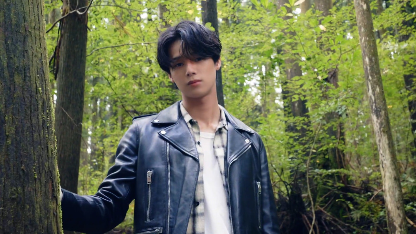 Weverse &TEAM Media - First Howling : ME Concept Clip - K