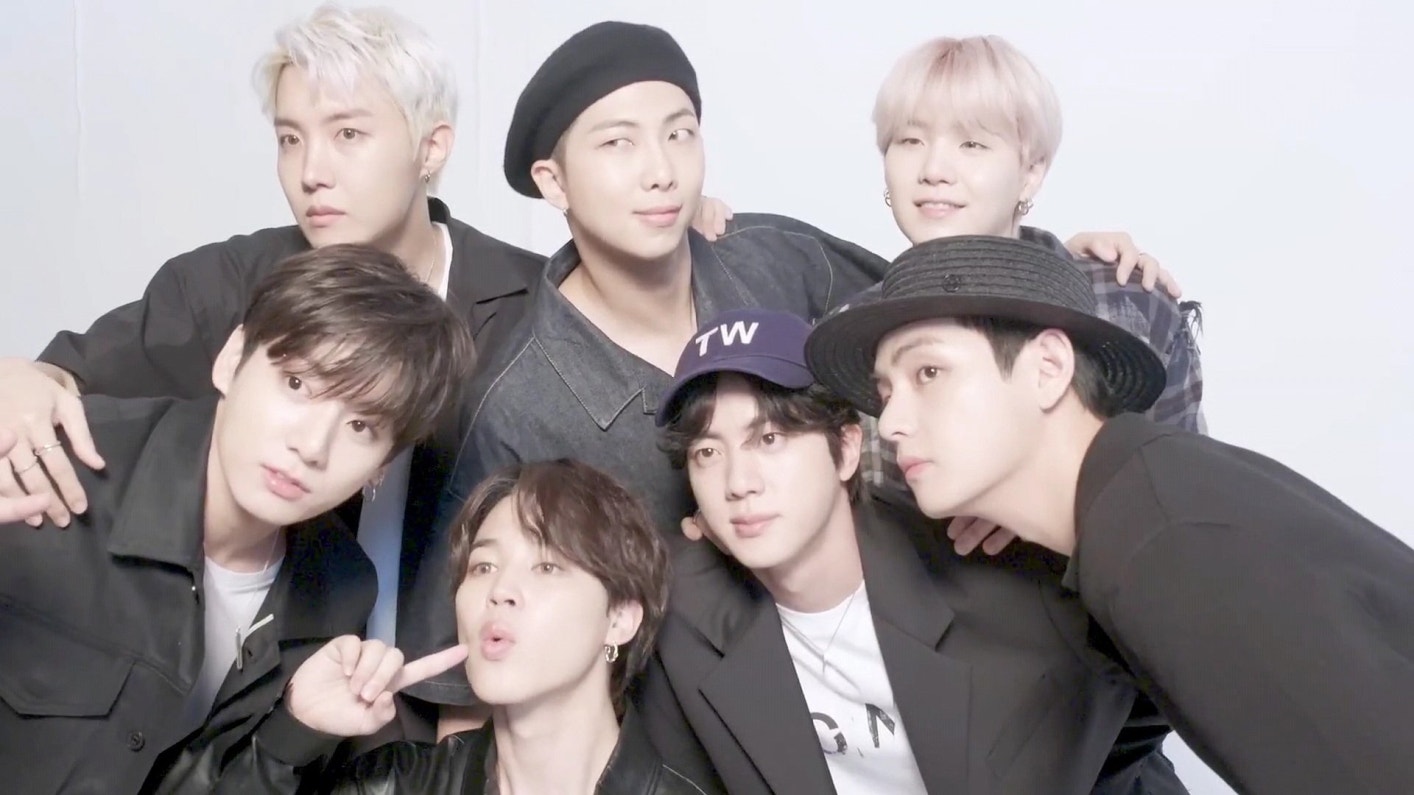 BTS Community Post - Army let's make our boys win 🏆!!!! (AMAs) https://www.billboard.com ...